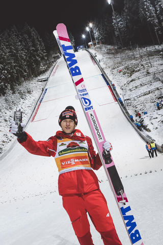 Skispringen: Weltcup in Engelberg